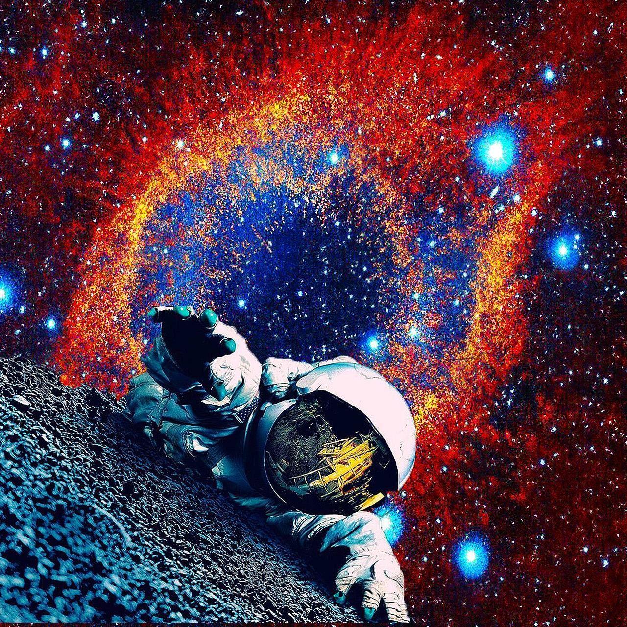 Red Astronaut Wallpapers - Top Free Red Astronaut Backgrounds ...