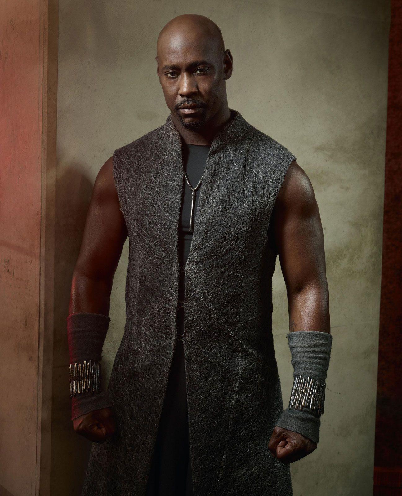 Amenadiel Wallpapers - Top Free Amenadiel Backgrounds - WallpaperAccess