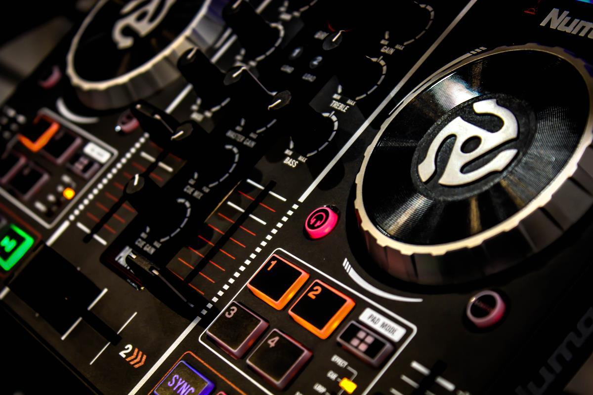 Numark Wallpapers - Top Free Numark Backgrounds - WallpaperAccess