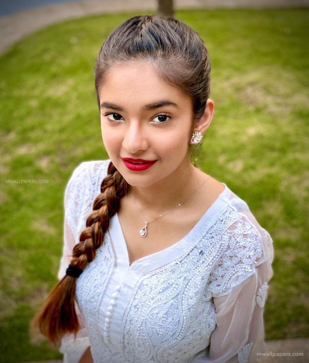 Anushka Sen HD Wallpapers - Top Free Anushka Sen HD Backgrounds ...