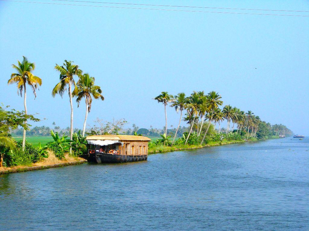 Kerala Backwaters Wallpapers - Top Free Kerala Backwaters Backgrounds ...