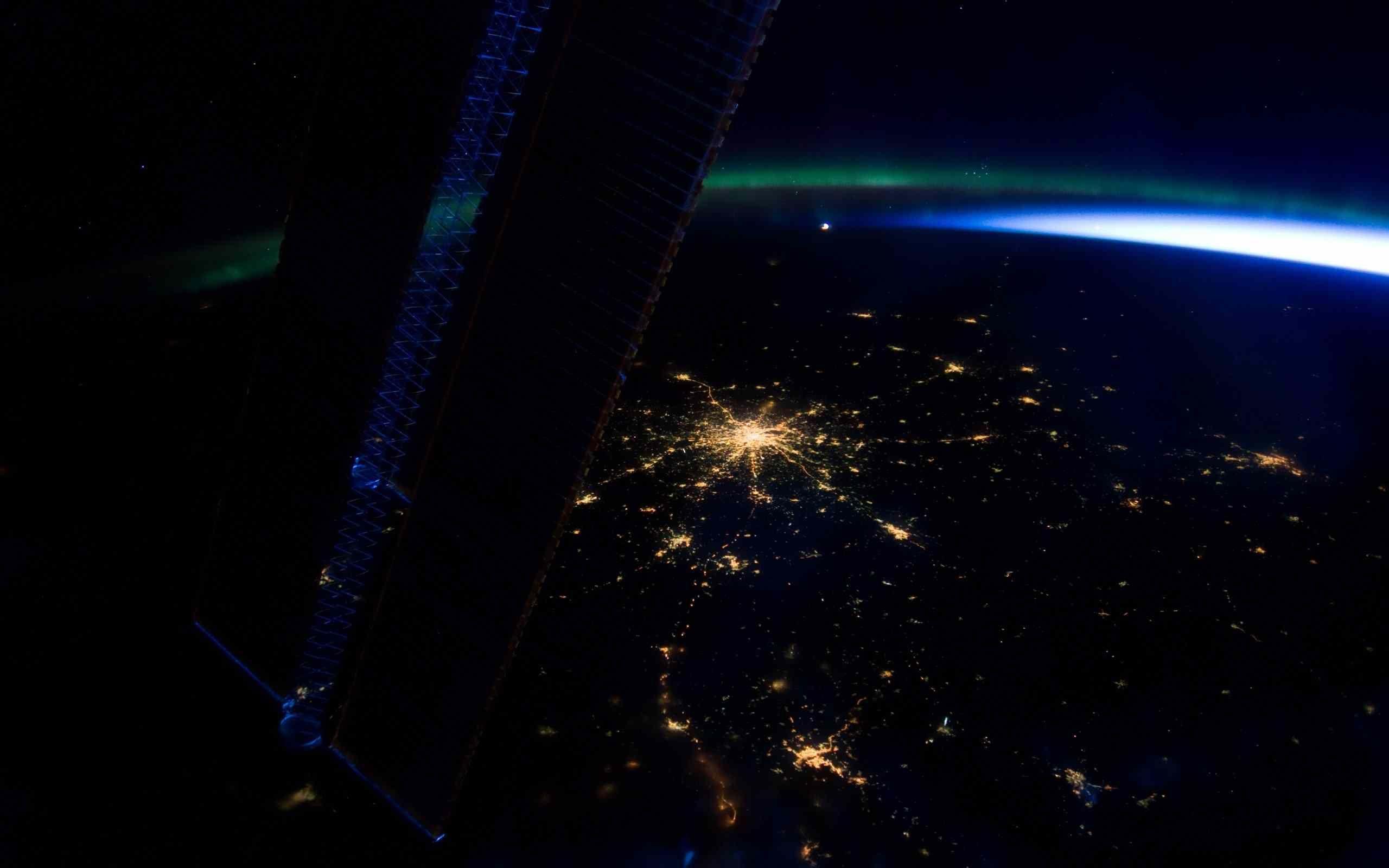 Earth From Outer Space Wallpapers - Top Free Earth From Outer Space ...