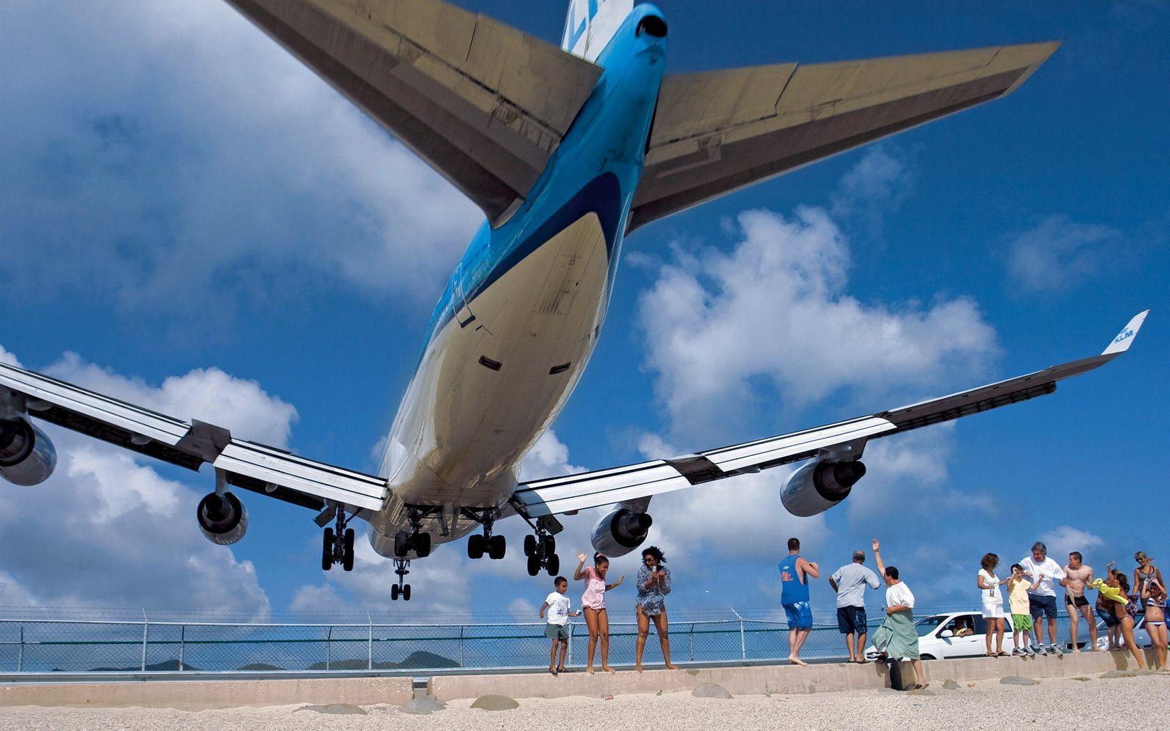 Commercial Wallpapers - Top Free Commercial Backgrounds - WallpaperAccess