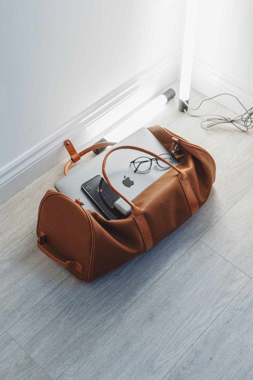 Suitcase Wallpapers - Top Free Suitcase Backgrounds - WallpaperAccess