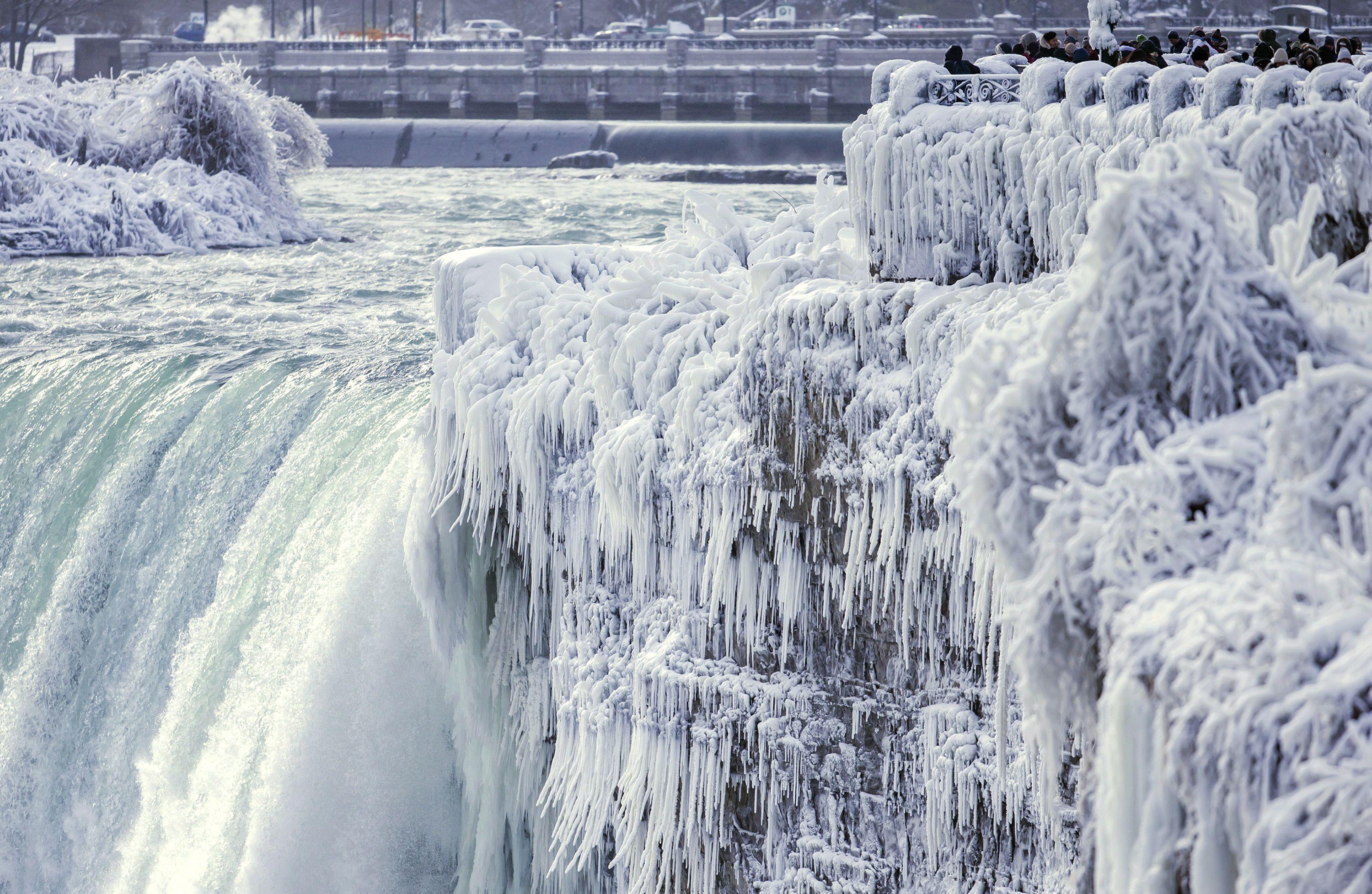 Frozen Niagara Falls Wallpapers - Top Free Frozen Niagara Falls ...