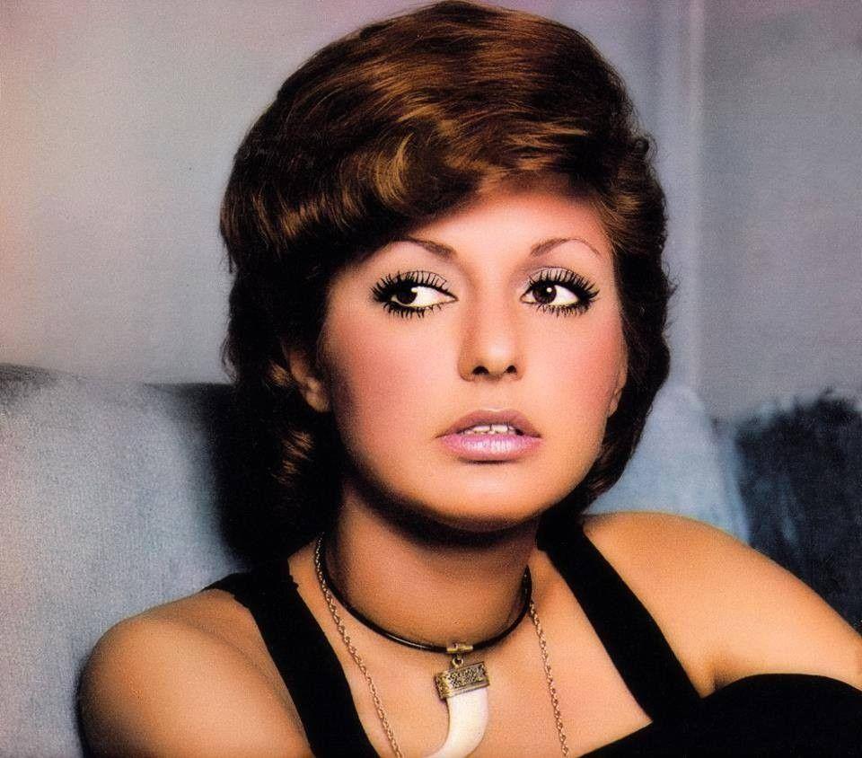Googoosh Wallpapers - Top Free Googoosh Backgrounds - WallpaperAccess