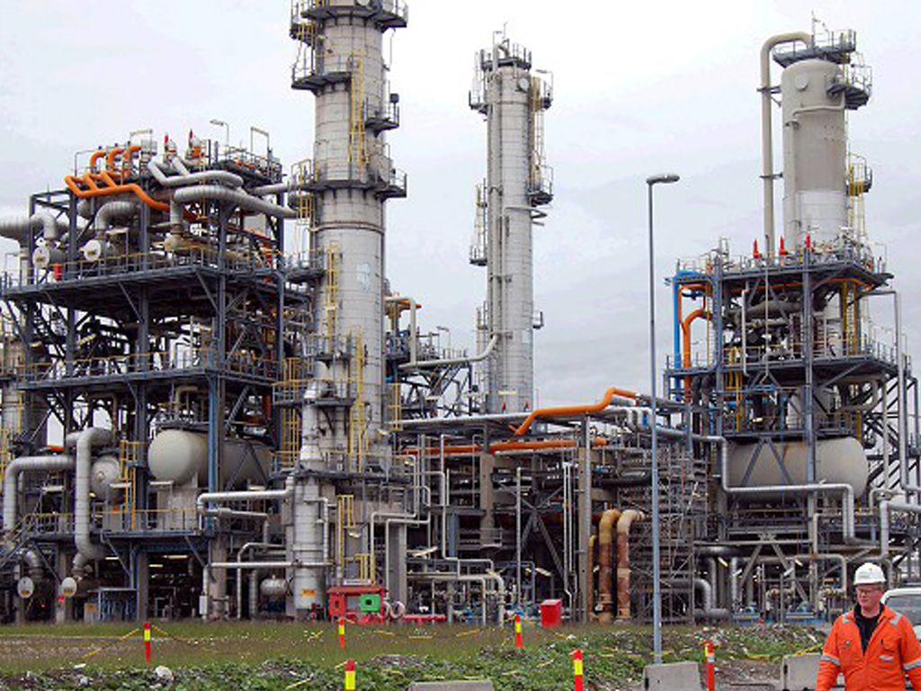 Oil Refinery Wallpapers - Top Free Oil Refinery Backgrounds ...