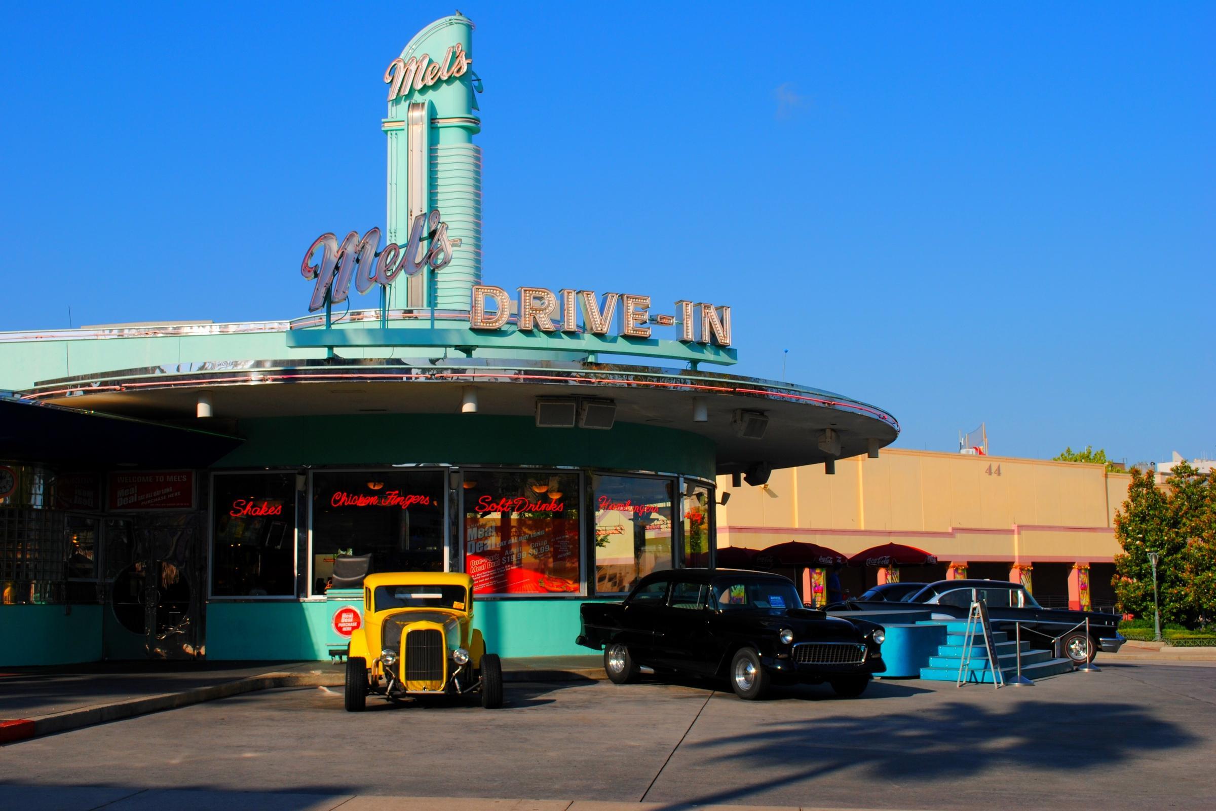 Drive-in Wallpapers - Top Free Drive-in Backgrounds - WallpaperAccess