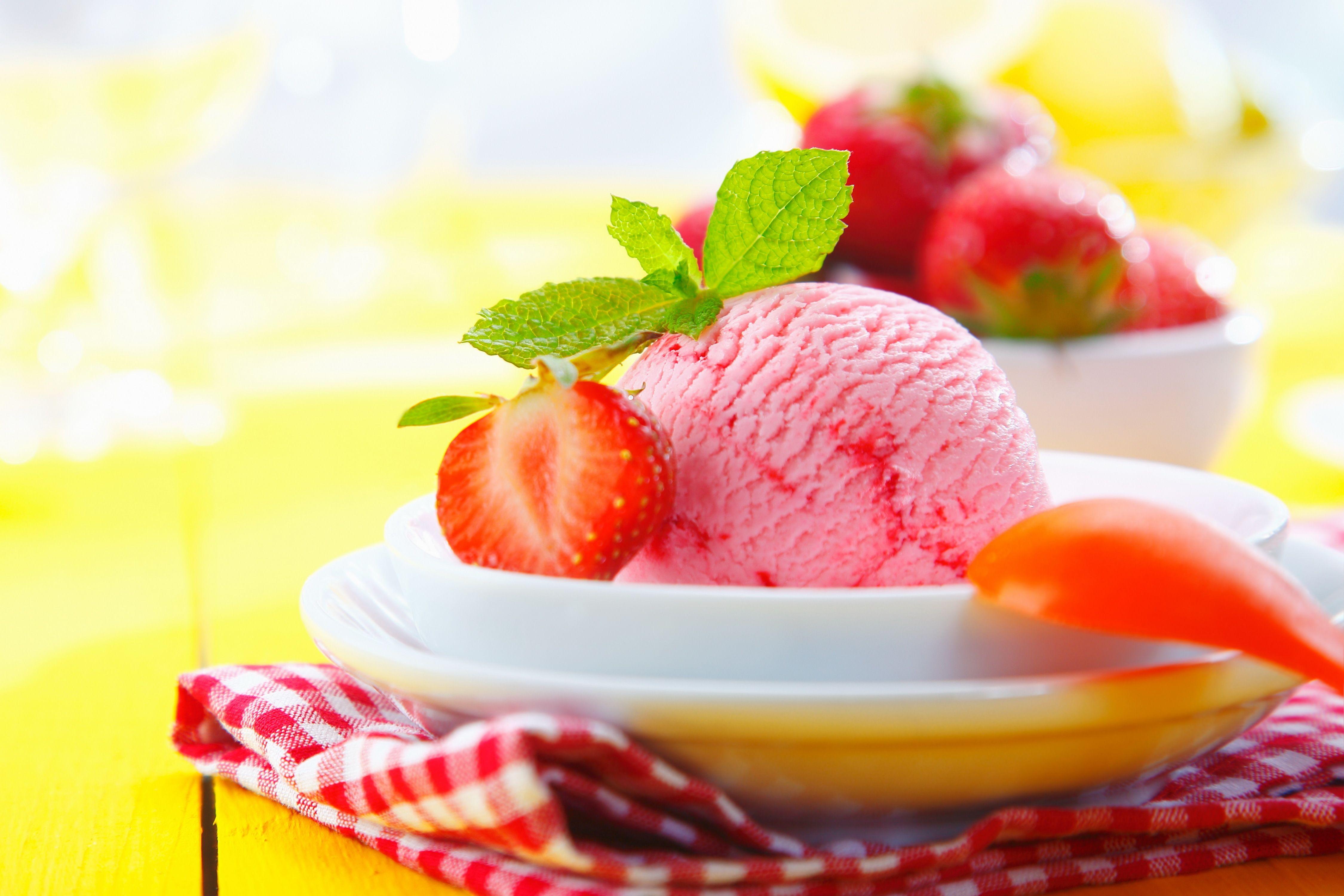 Strawberry Ice Cream Wallpapers - Top Free Strawberry Ice Cream ...