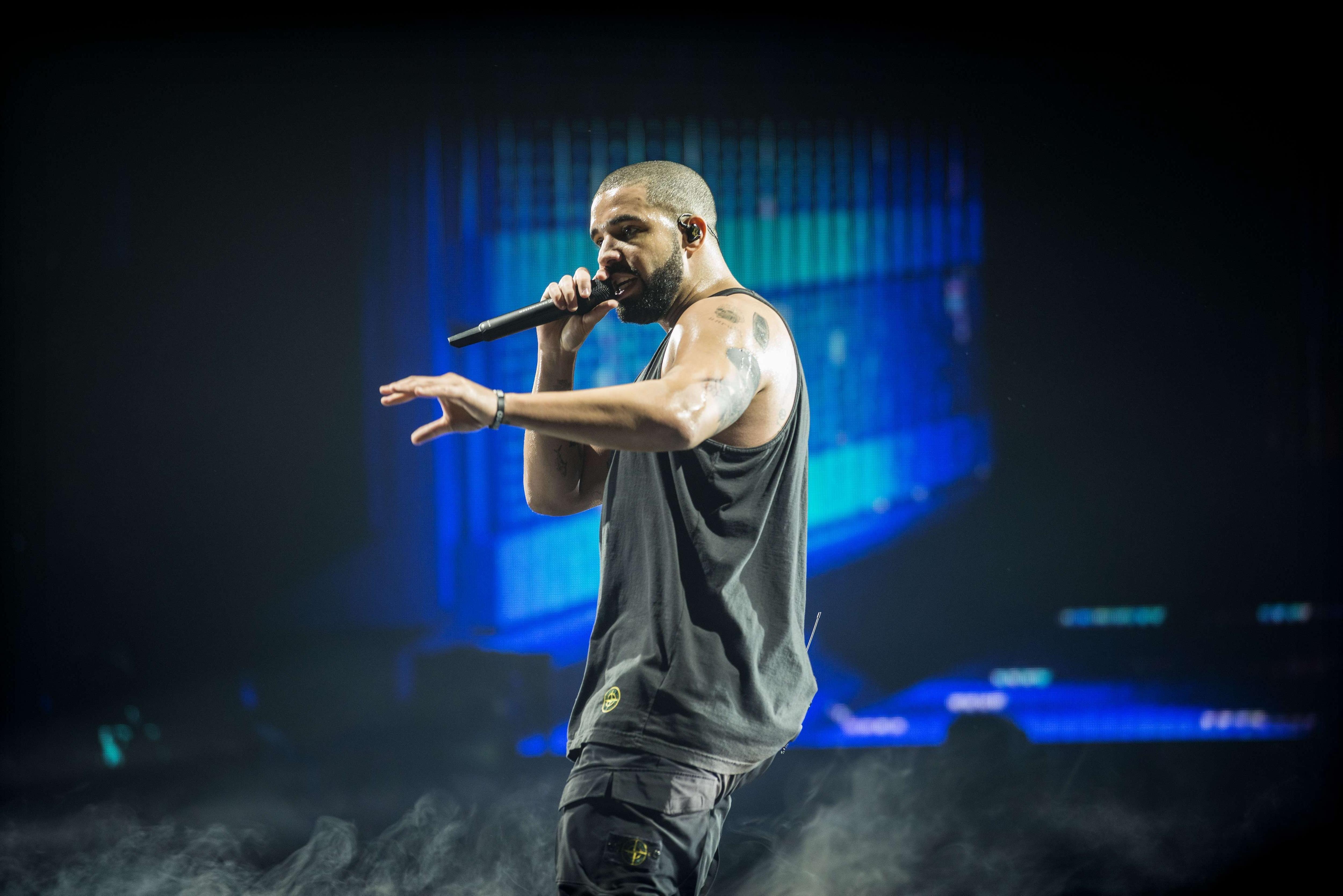 Drake Concert Wallpapers - Top Free Drake Concert Backgrounds ...