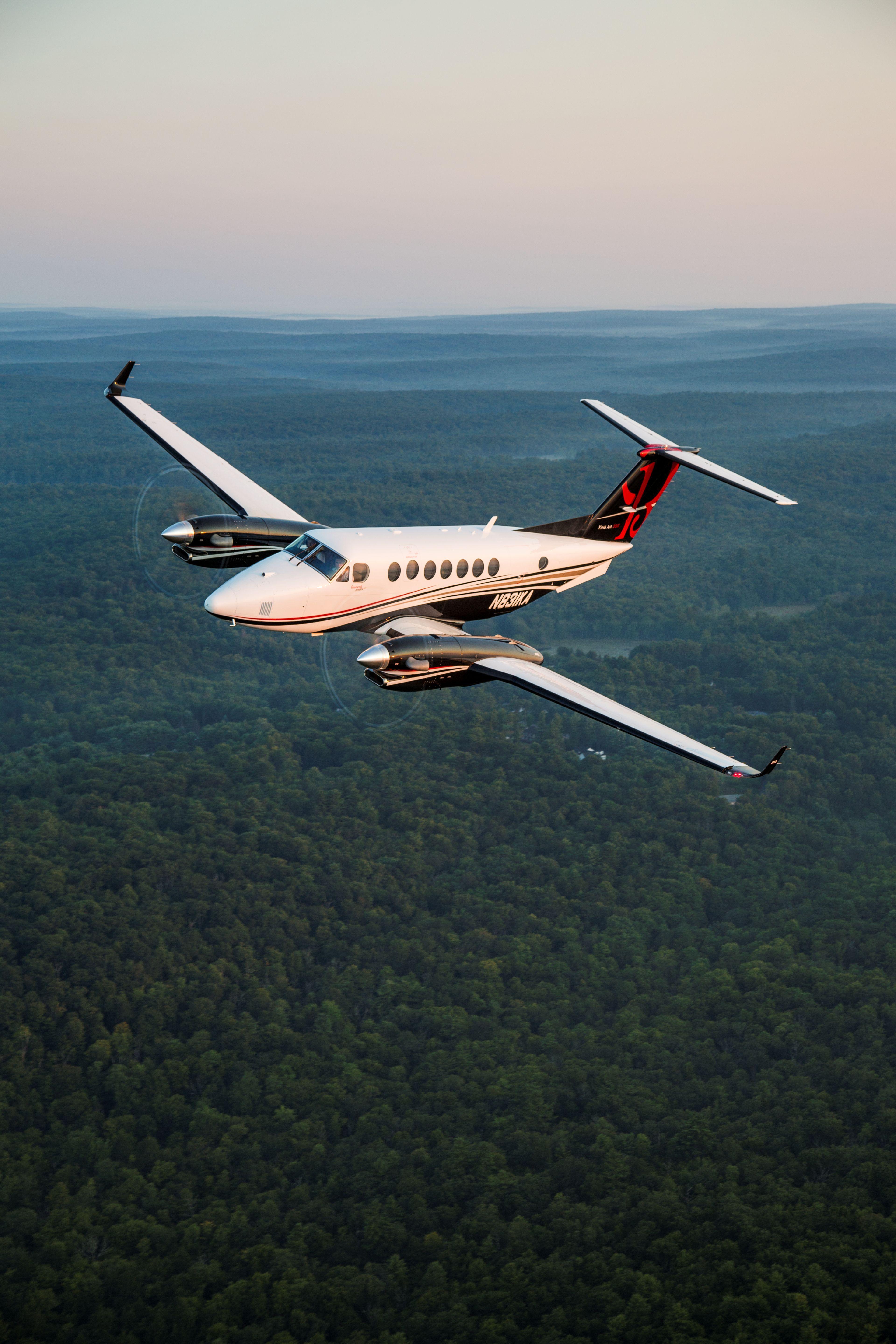 Beechcraft Wallpapers - Top Free Beechcraft Backgrounds - WallpaperAccess