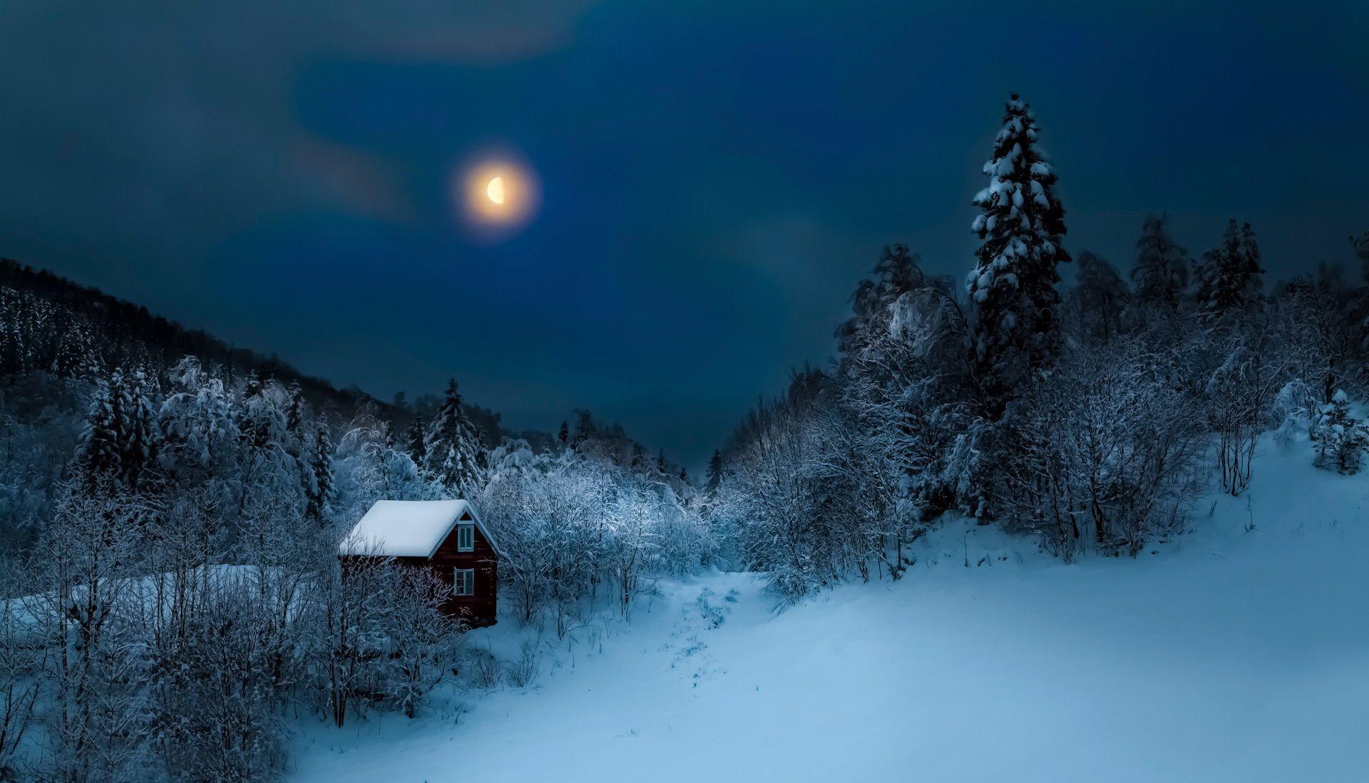 Beautiful Winter Moon Wallpapers - Top Free Beautiful Winter Moon ...