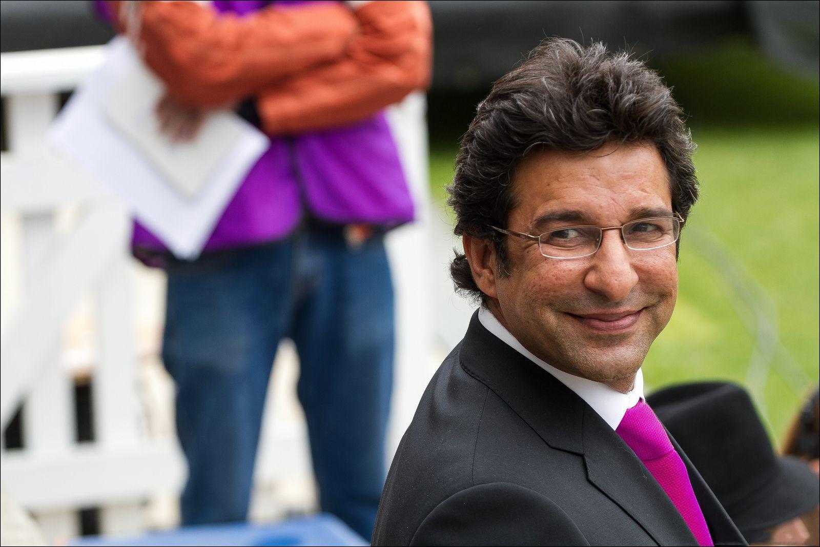 Wasim Akram Wallpapers - Top Free Wasim Akram Backgrounds - WallpaperAccess