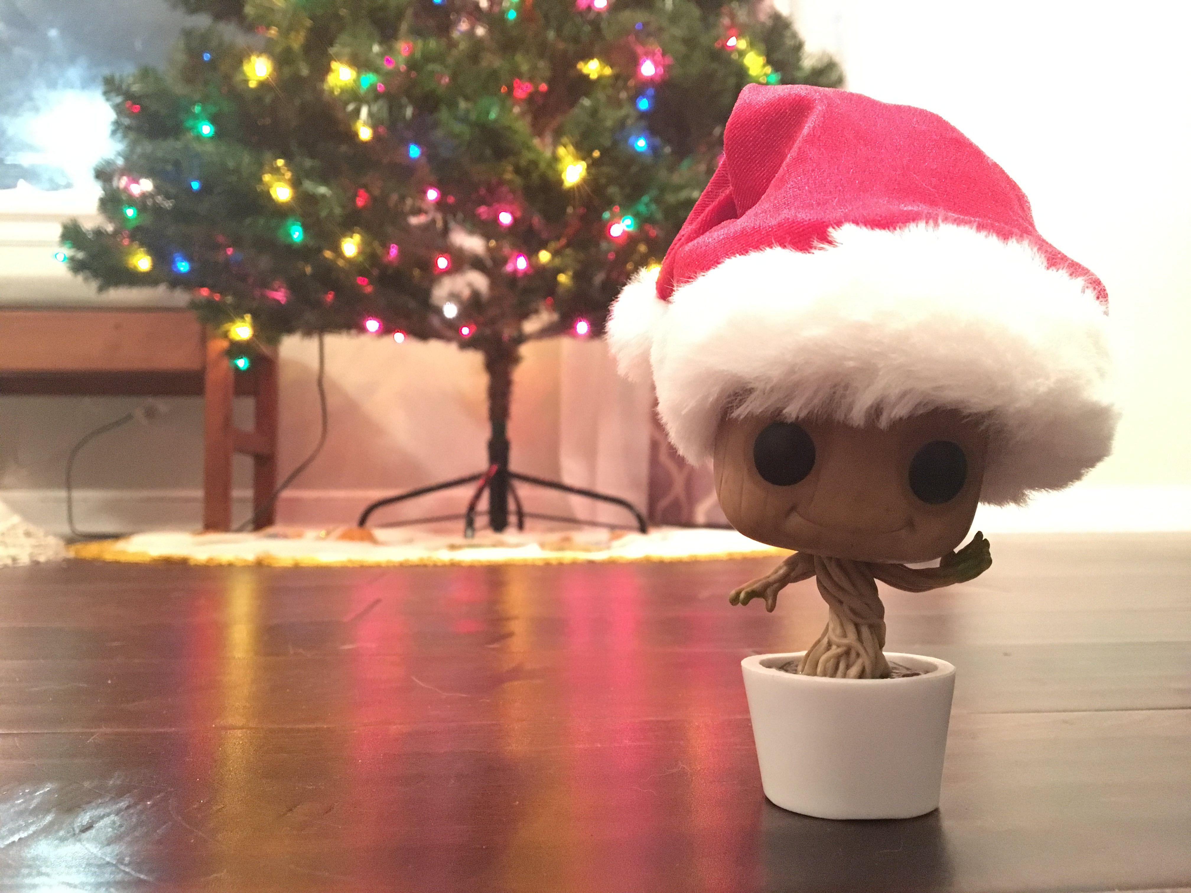 Christmas Groot Wallpapers - Top Free Christmas Groot Backgrounds ...
