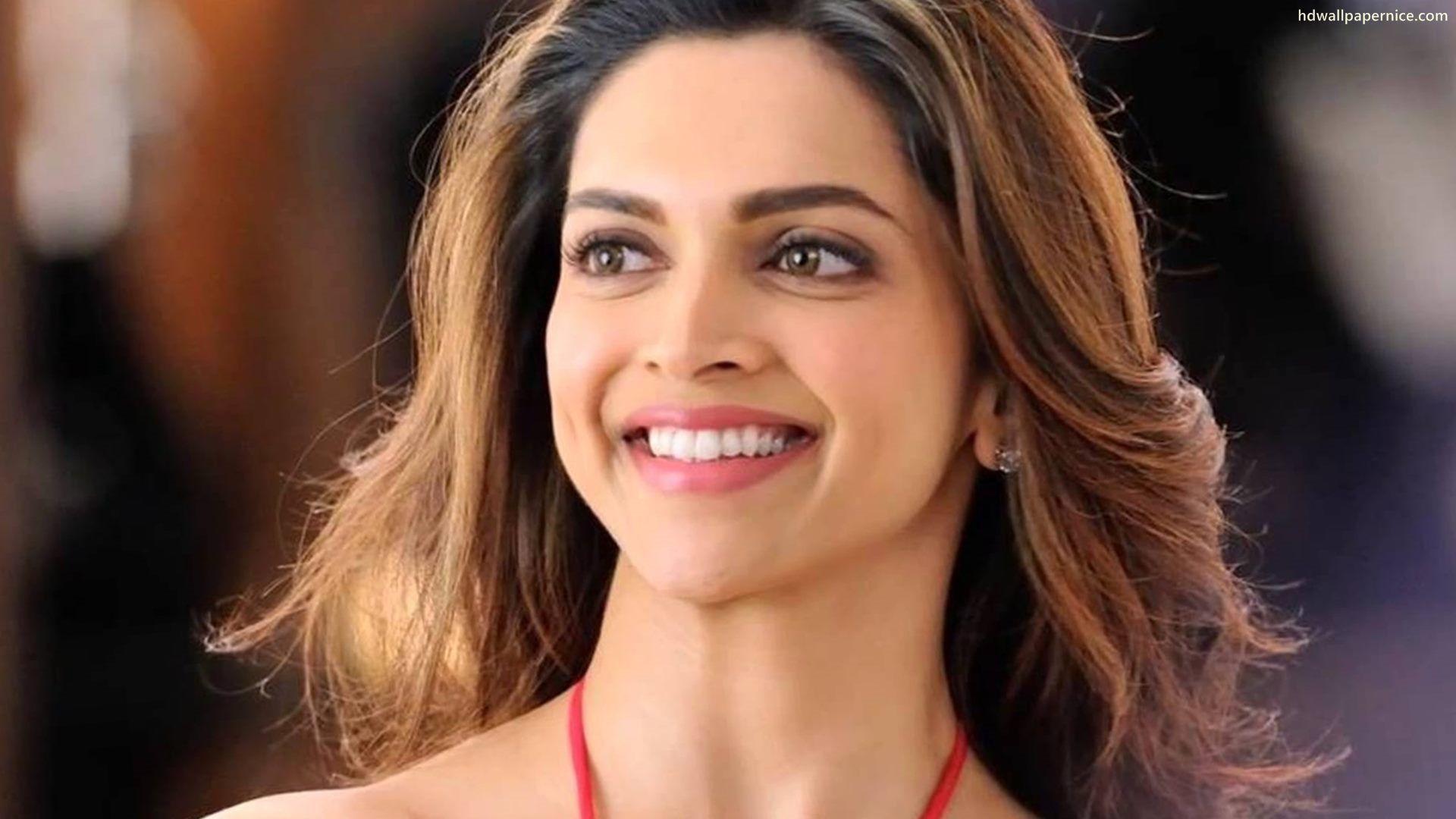 Smile Deepika Padukone HD Wallpapers - Top Free Smile Deepika Padukone ...