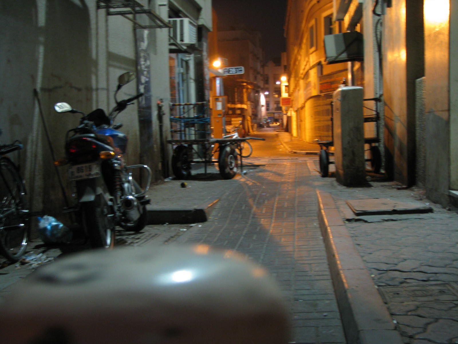 Back Alley Wallpapers - Top Free Back Alley Backgrounds - WallpaperAccess