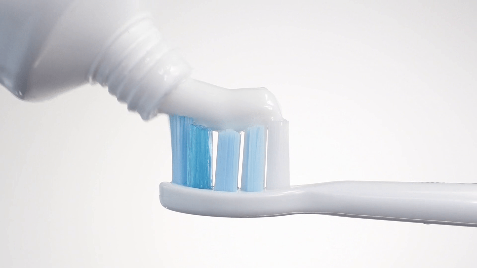 Toothpaste Wallpapers - Top Free Toothpaste Backgrounds - WallpaperAccess