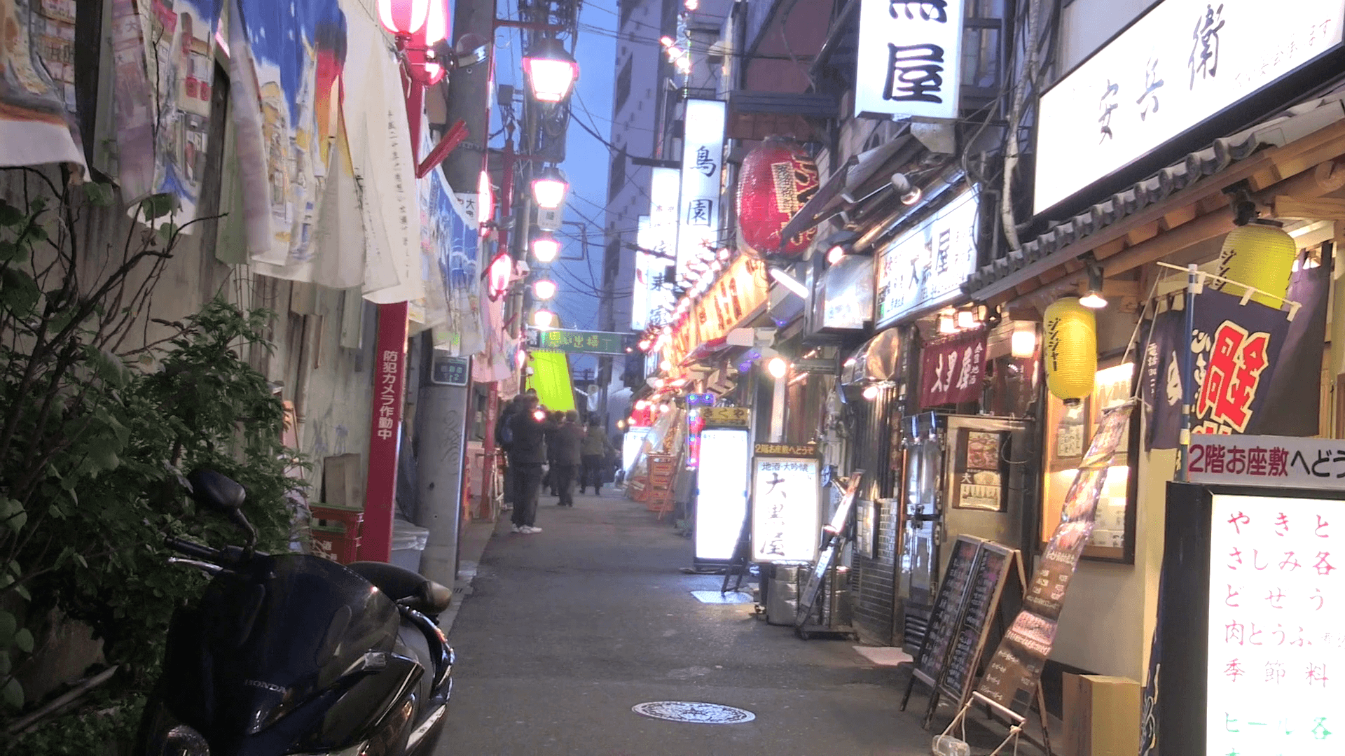 Back Alley Wallpapers - Top Free Back Alley Backgrounds - WallpaperAccess