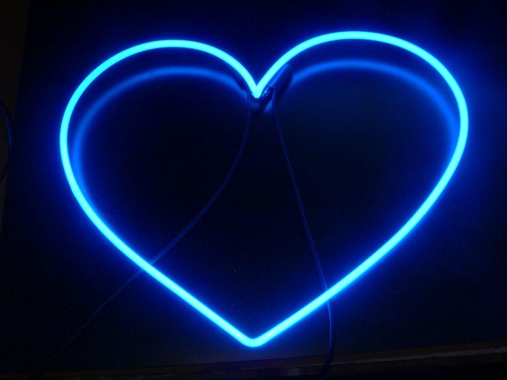 Bright Neon Heart Wallpapers - Top Free Bright Neon Heart Backgrounds ...