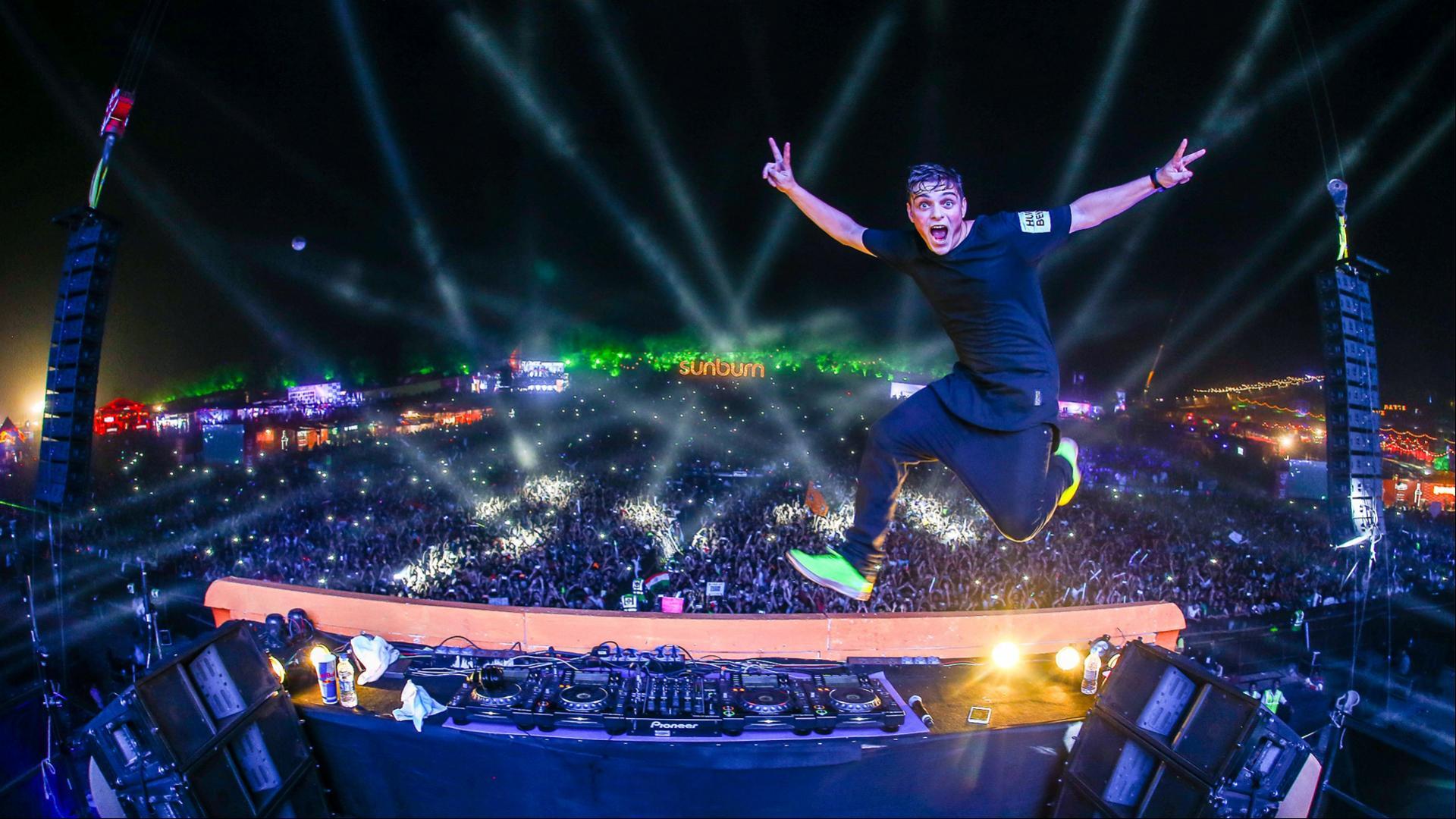 Martin Garrix 4K Wallpapers - Top Free Martin Garrix 4K Backgrounds ...