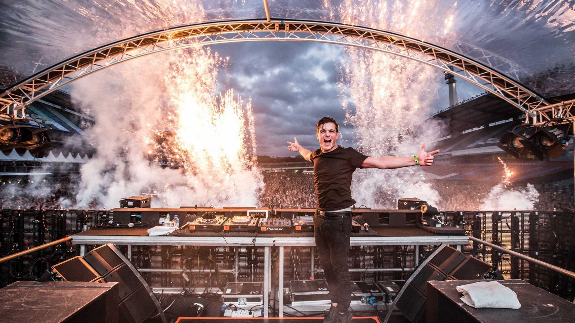 Martin Garrix 4K Wallpapers - Top Free Martin Garrix 4K Backgrounds ...