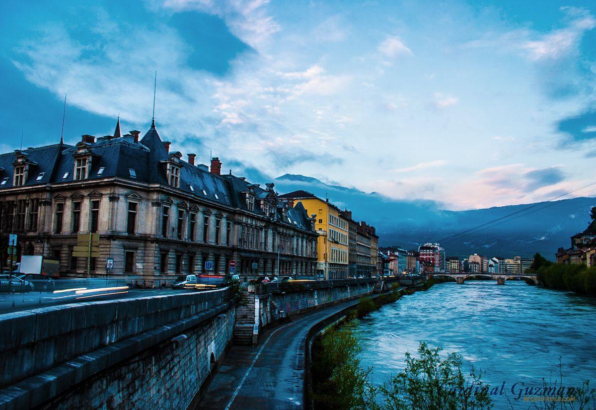 Grenoble Wallpapers - Top Free Grenoble Backgrounds - WallpaperAccess