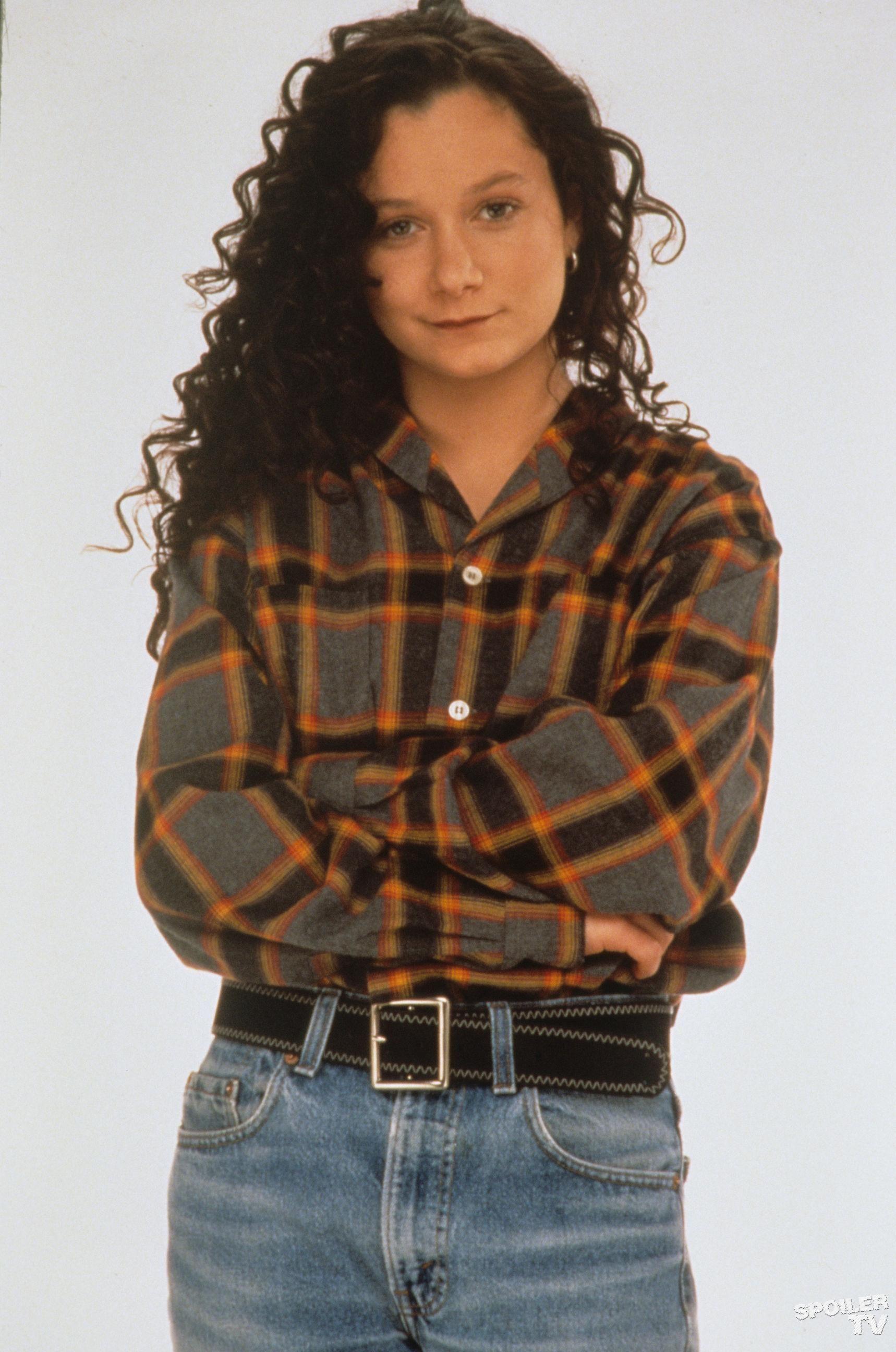 Sara Gilbert Wallpapers Top Free Sara Gilbert Backgrounds Wallpaperaccess