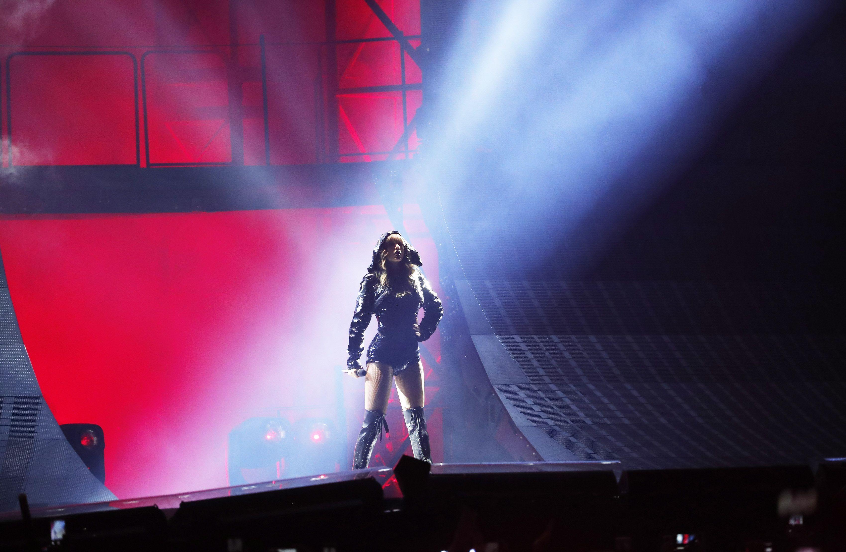 Taylor Swift Reputation Tour Wallpapers - Top Free Taylor Swift ...