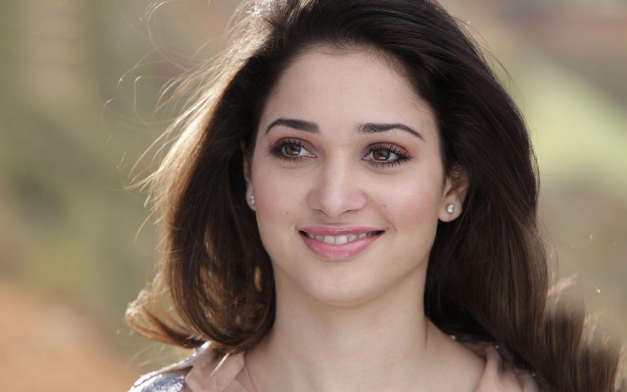 Tamanna Bhatia Desktop Wallpapers - Top Free Tamanna Bhatia Desktop Backgrounds - WallpaperAccess