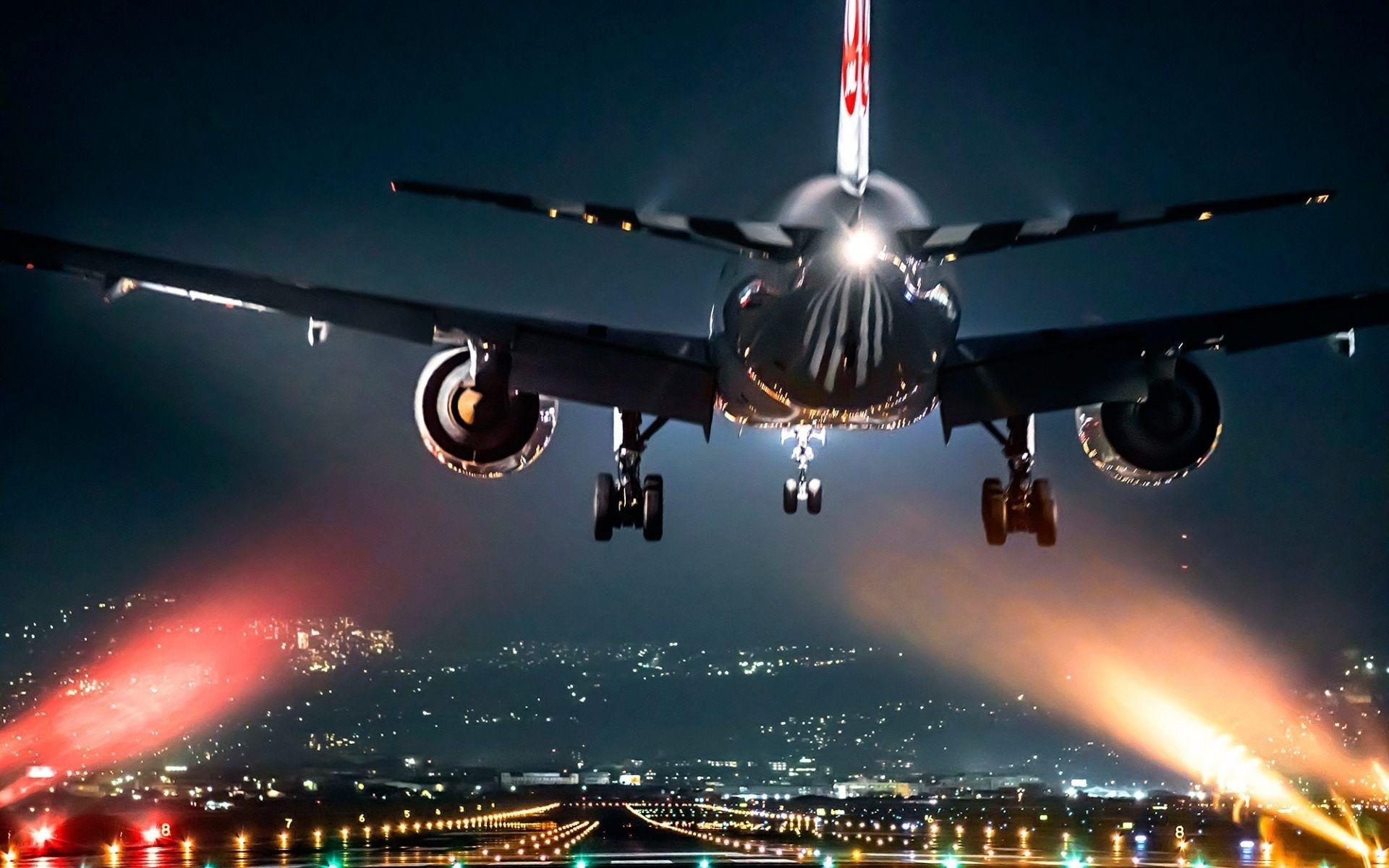 Airplane Landing Wallpapers - Top Free Airplane Landing Backgrounds ...