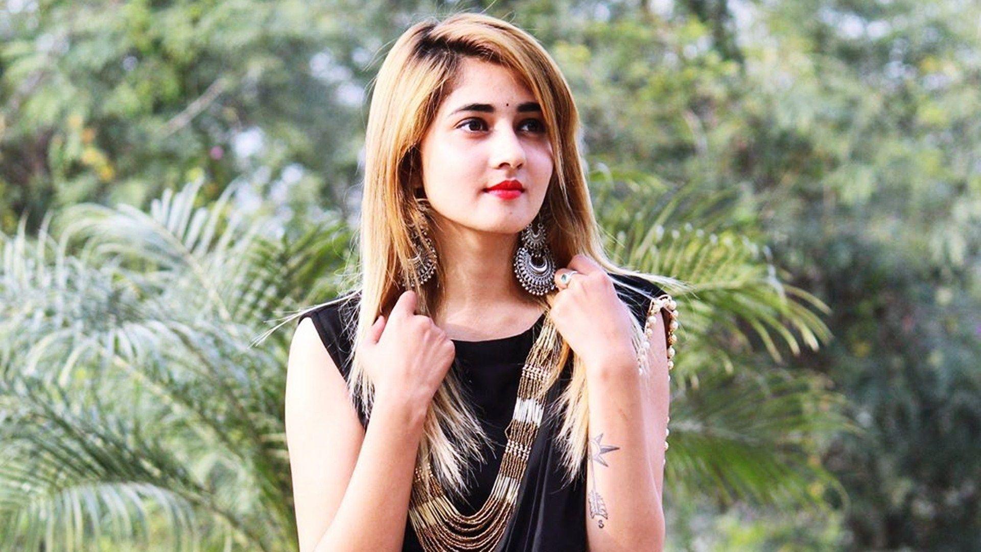 Nisha Wallpapers - Top Free Nisha Backgrounds - WallpaperAccess