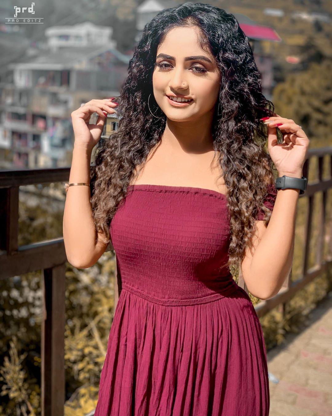 Nisha Wallpapers - Top Free Nisha Backgrounds - WallpaperAccess