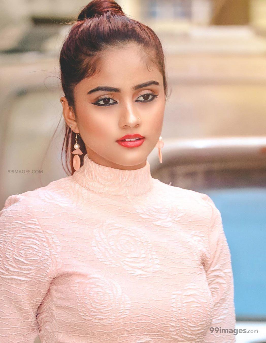 Nisha Wallpapers - Top Free Nisha Backgrounds - WallpaperAccess