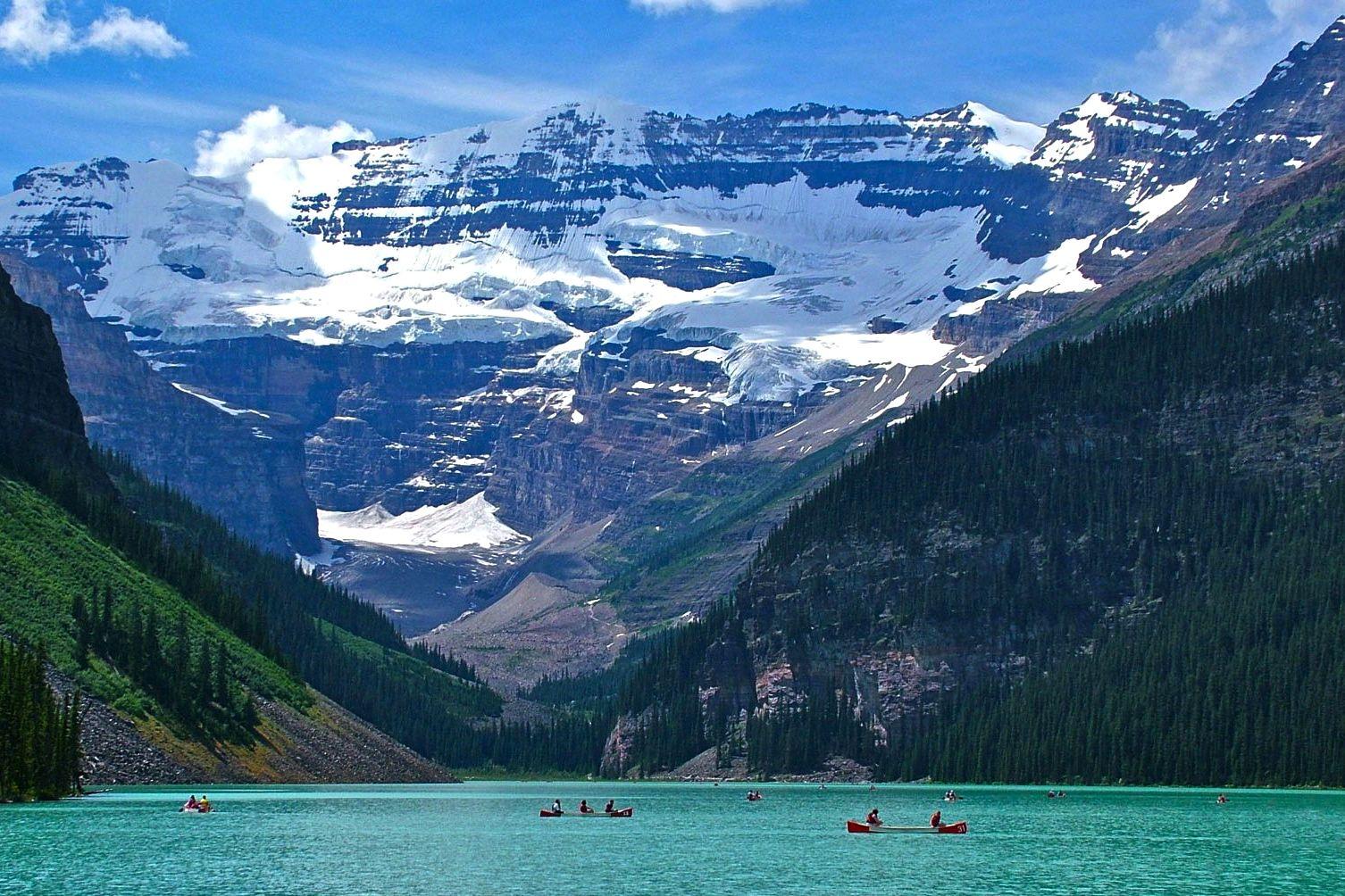 Lake Louise Desktop Wallpapers - Top Free Lake Louise Desktop Backgrounds - WallpaperAccess