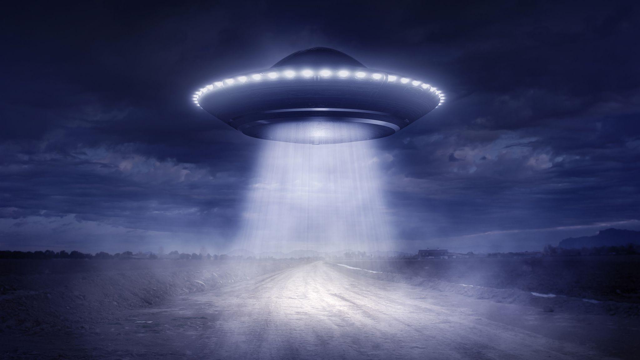 UFO Wallpapers - Top Free UFO Backgrounds - WallpaperAccess