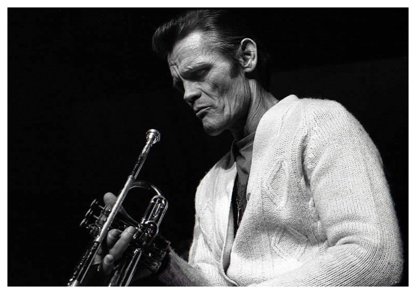 Chet Baker Wallpapers - Top Free Chet Baker Backgrounds - WallpaperAccess