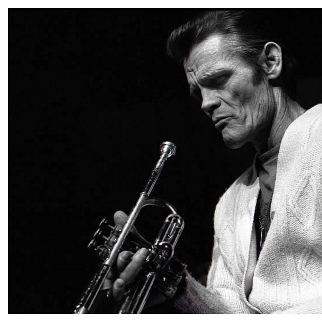 Chet Baker Wallpapers - Top Free Chet Baker Backgrounds - WallpaperAccess