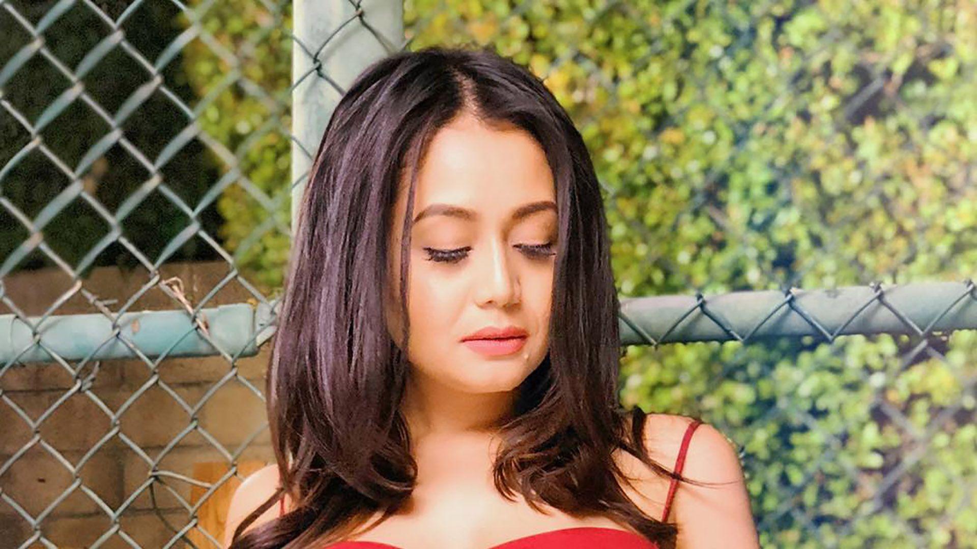 Neha Kakkar HD Wallpapers - Top Free Neha Kakkar HD Backgrounds ...