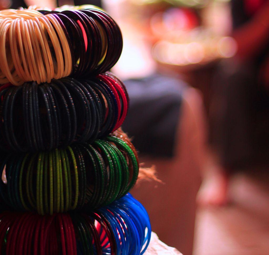 Bangles Wallpapers - Top Free Bangles Backgrounds - WallpaperAccess