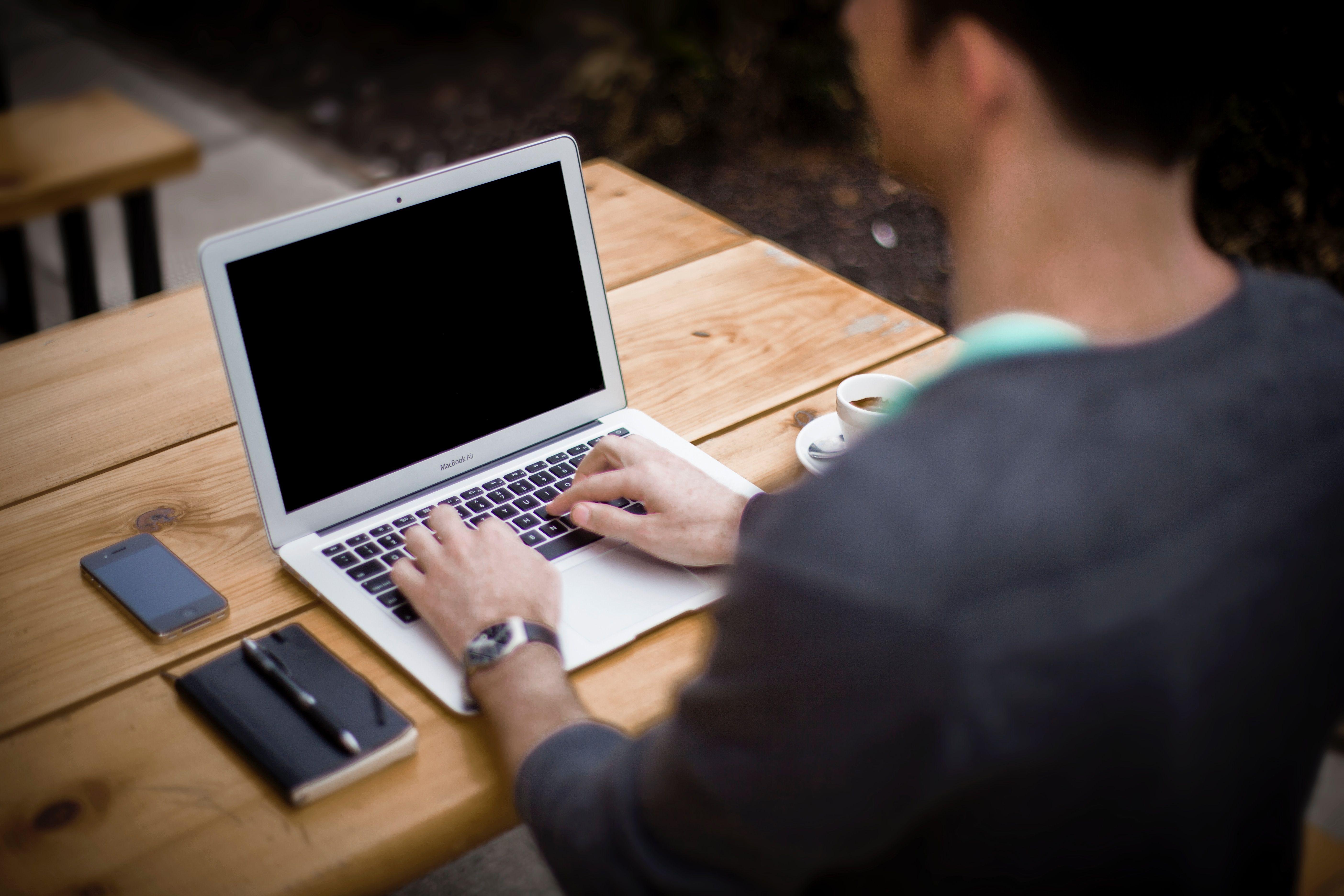 Laptop Typing Wallpapers Top Free Laptop Typing Backgrounds