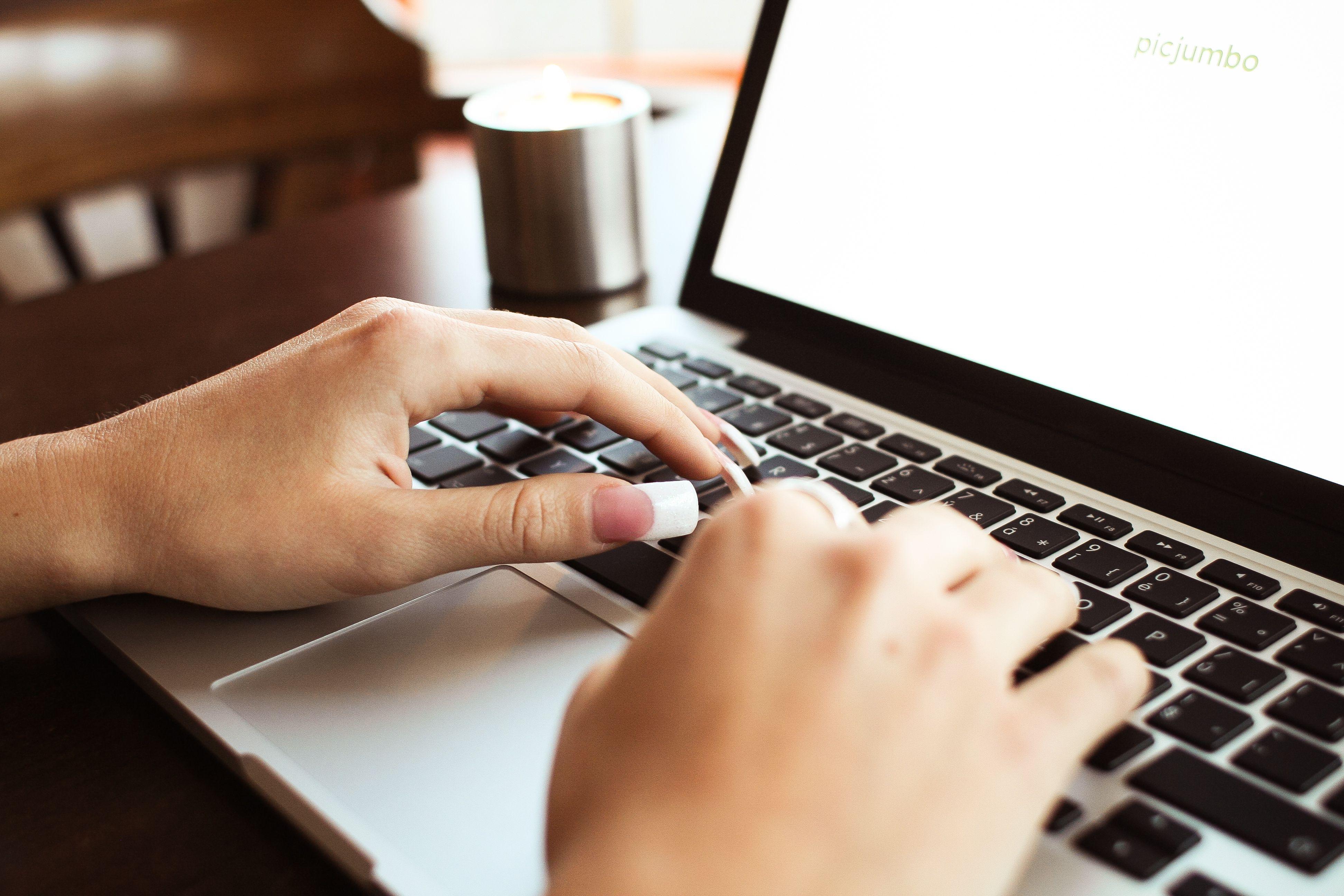 Laptop Typing Wallpapers Top Free Laptop Typing Backgrounds