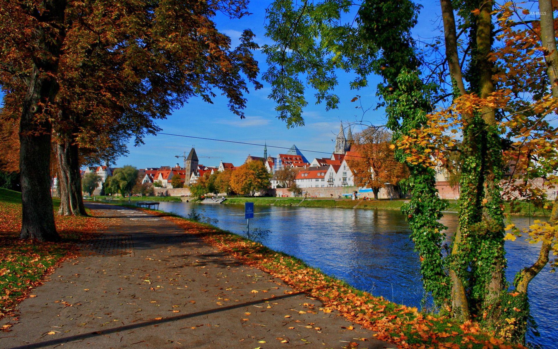 Autumn Town Wallpapers - Top Free Autumn Town Backgrounds - WallpaperAccess