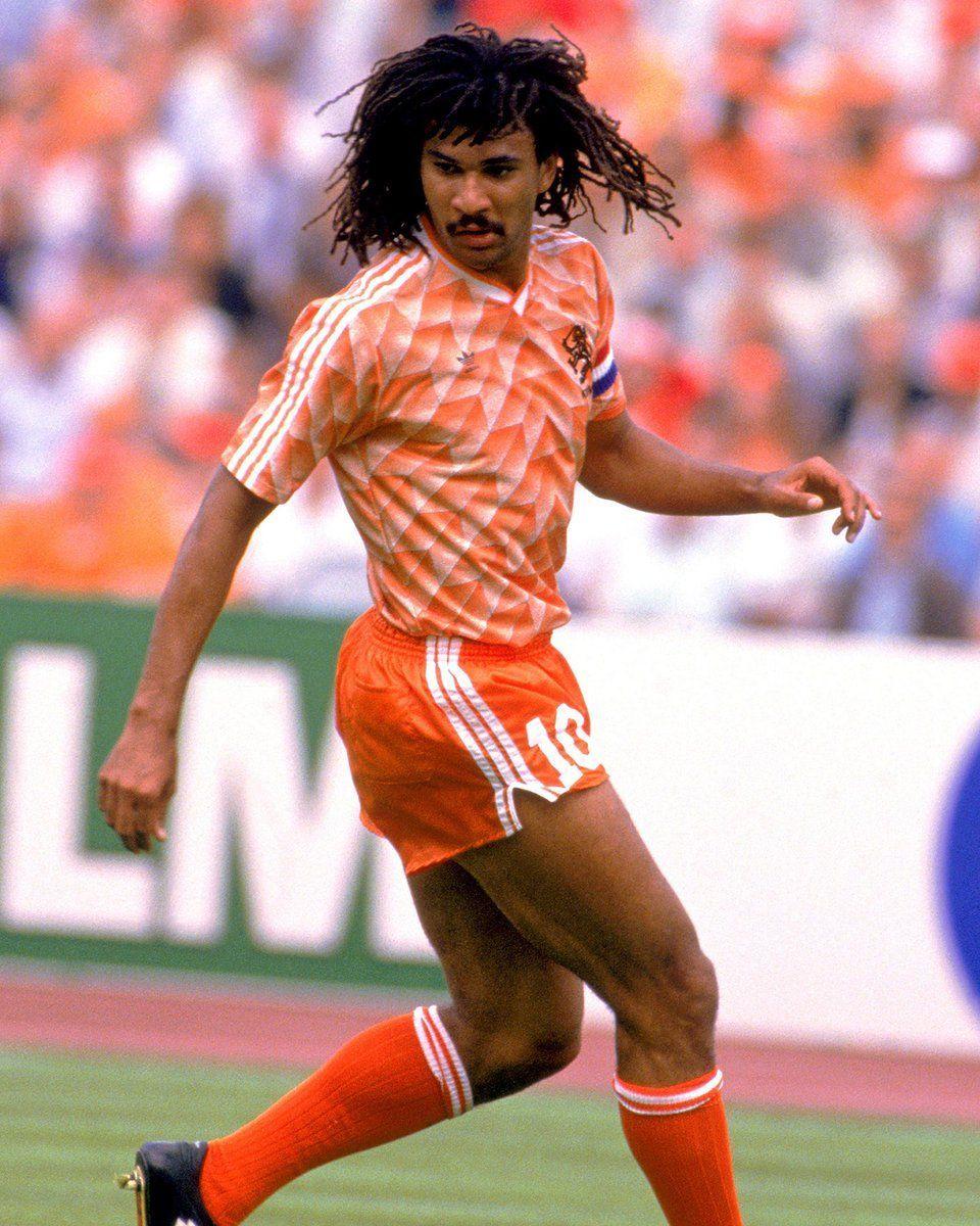 Ruud Gullit Wallpapers - Top Free Ruud Gullit Backgrounds - WallpaperAccess