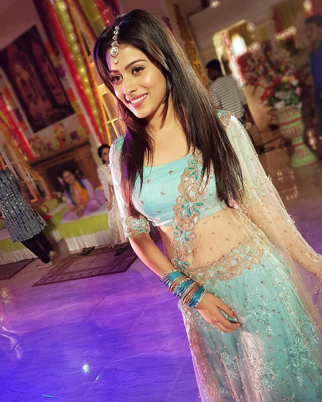 Aparna Dixit Wallpapers - Top Free Aparna Dixit Backgrounds ...