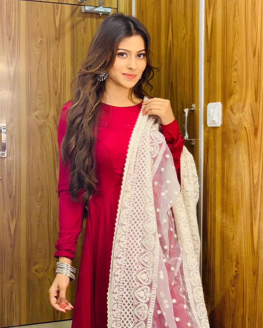 Aparna Dixit Wallpapers - Top Free Aparna Dixit Backgrounds ...