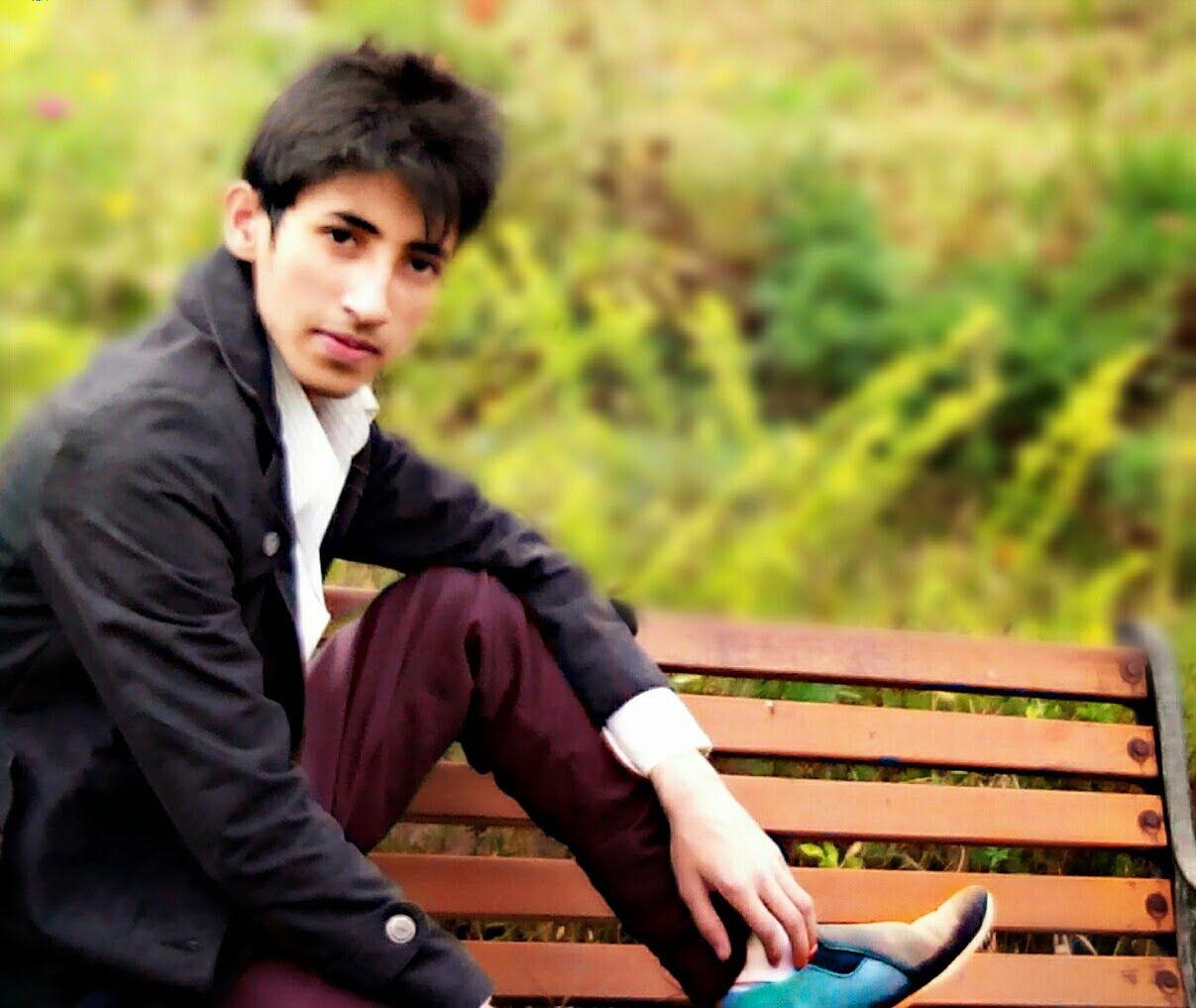 Smart Boy Wallpapers - Top Free Smart Boy Backgrounds - WallpaperAccess