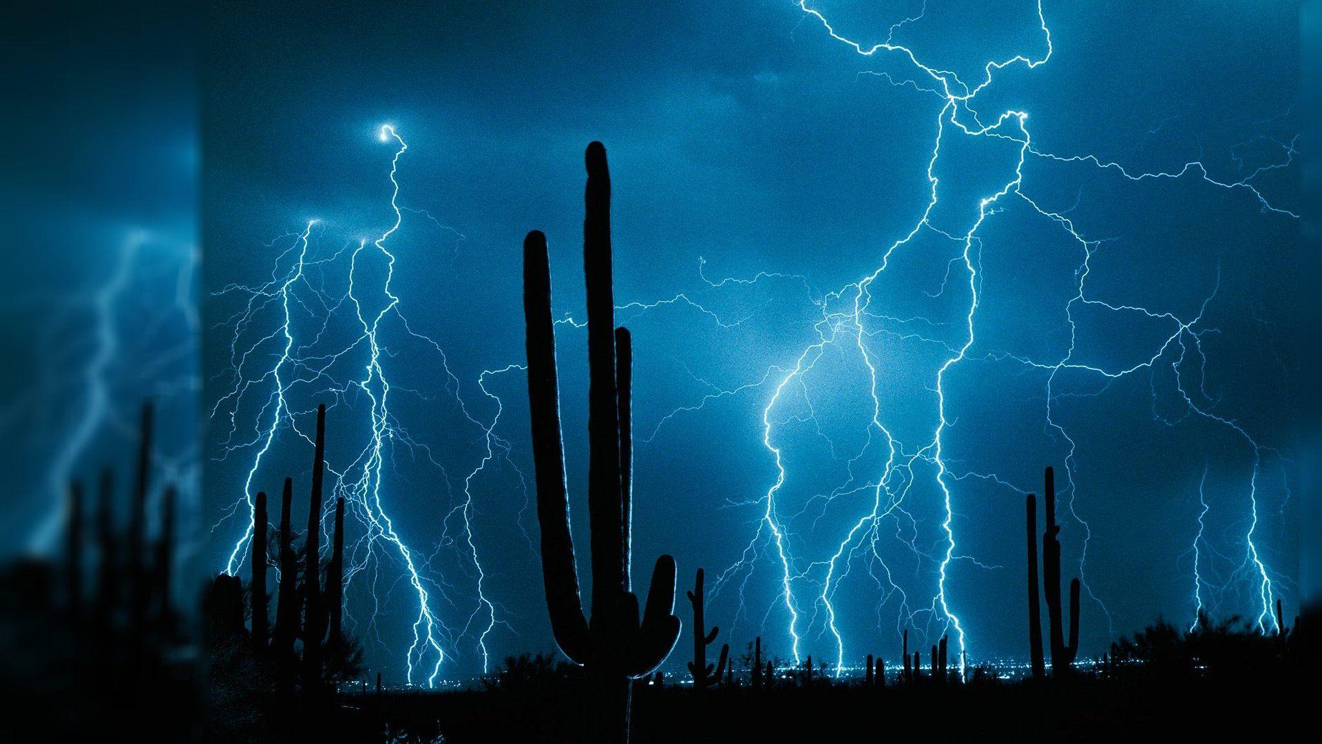 Cool Blue Lightning Wallpapers - Top Free Cool Blue Lightning ...