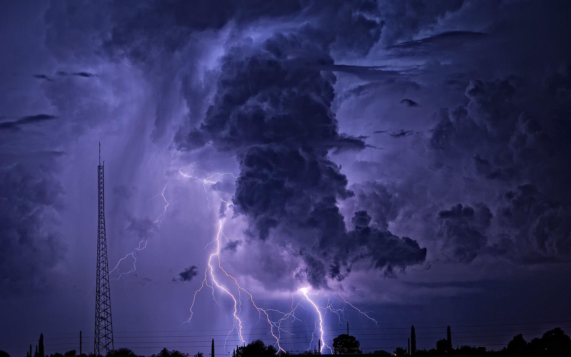 Thunder and Lightning Wallpapers - Top Free Thunder and Lightning ...