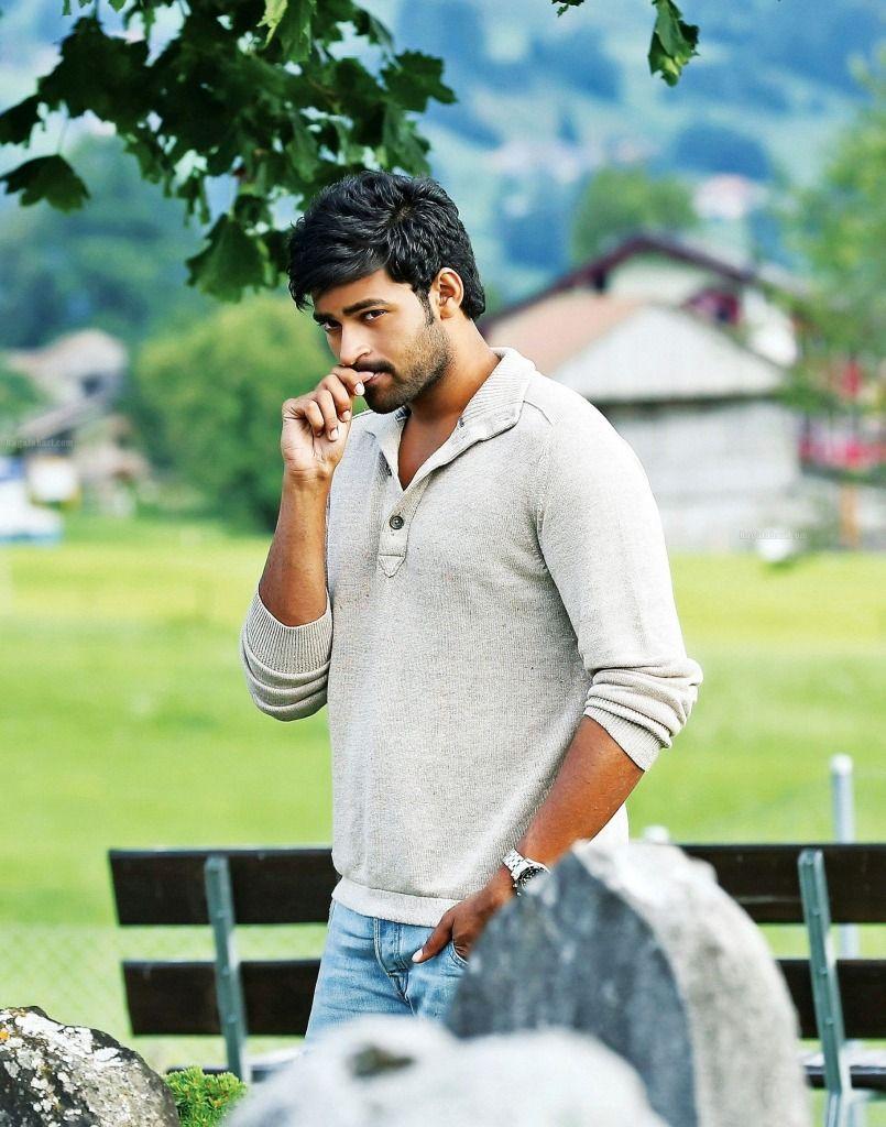Varun Tej Wallpapers - Top Free Varun Tej Backgrounds - WallpaperAccess