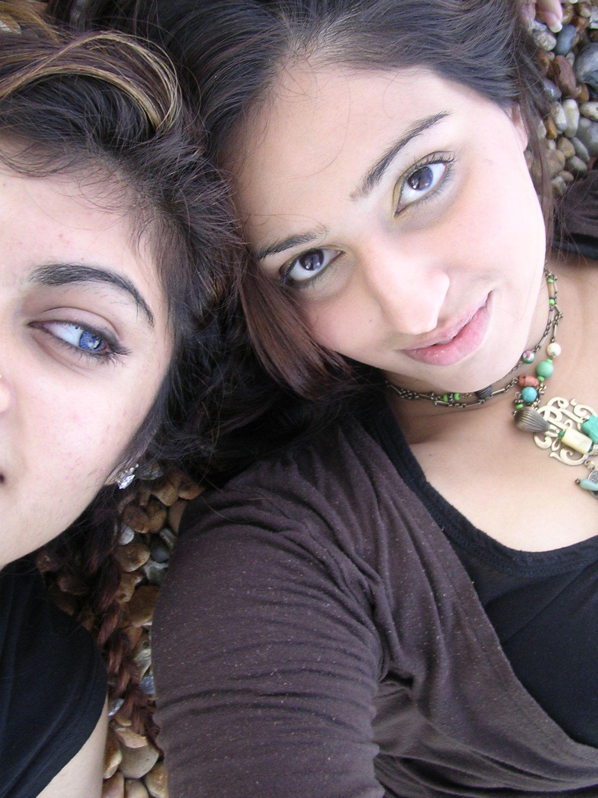 Pakistani Girls Wallpapers - Top Free Pakistani Girls Backgrounds - WallpaperAccess